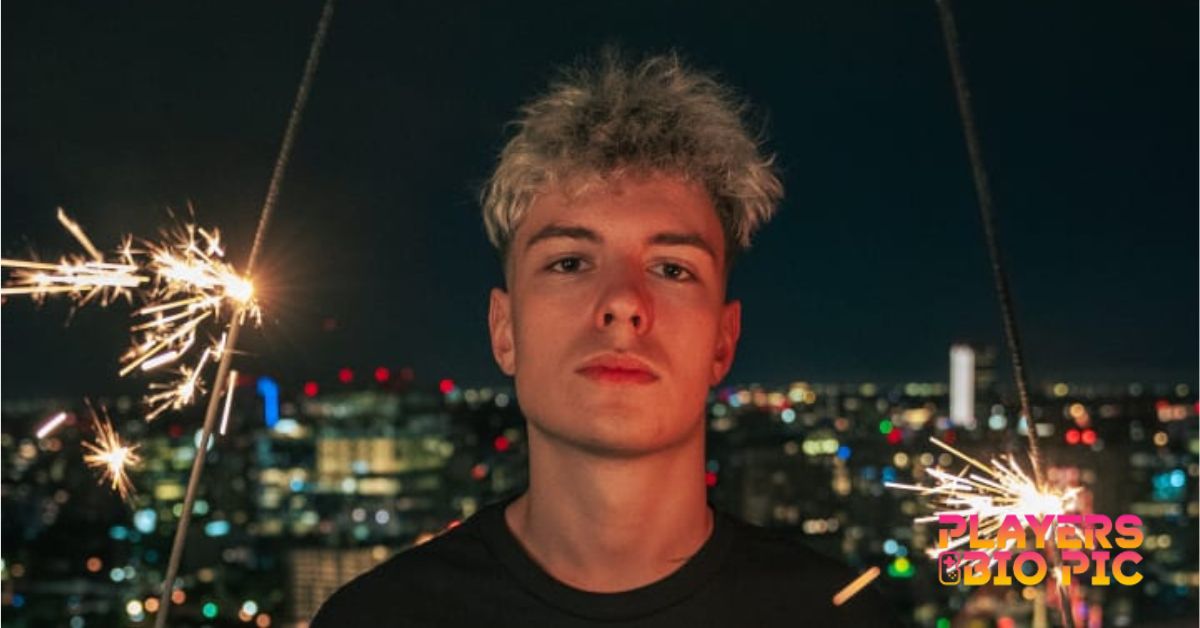 Clix: Age, Team, Net Worth, Family, & Complete Biography - Players Bio Pic